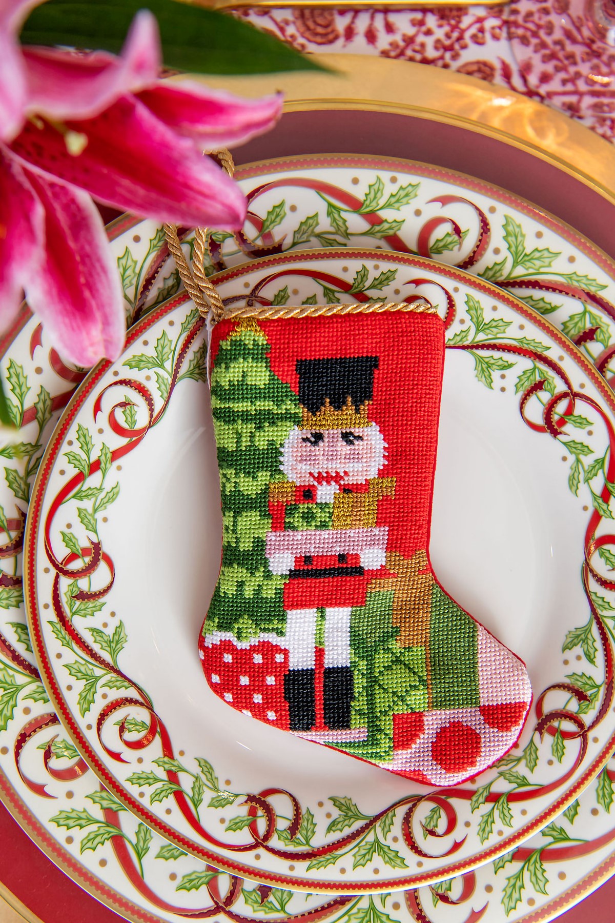 SNAP NUTCRACKER POP - GoTidbits